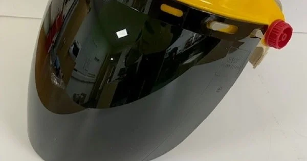 Shade 5 Polycarbonate Face Screen - Complete